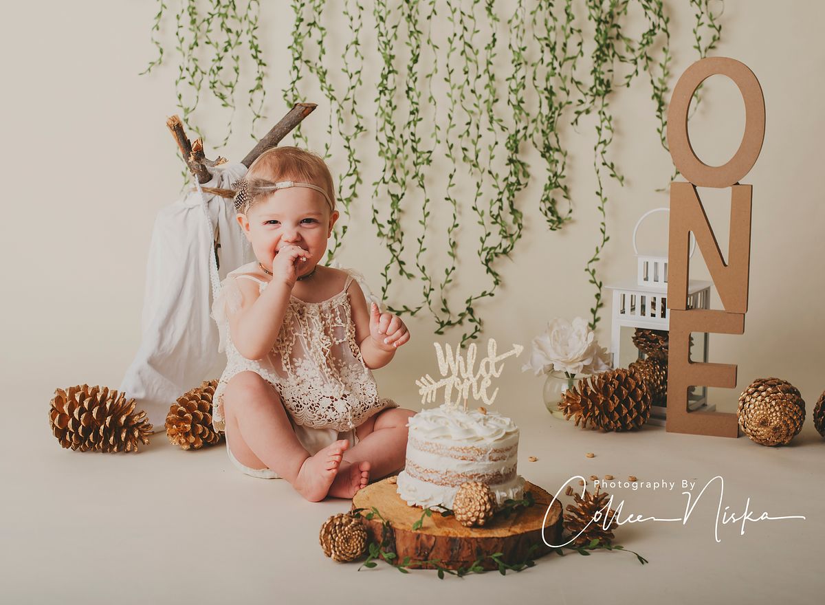 Photography By Colleen Niska - Jovie - Cake Smash